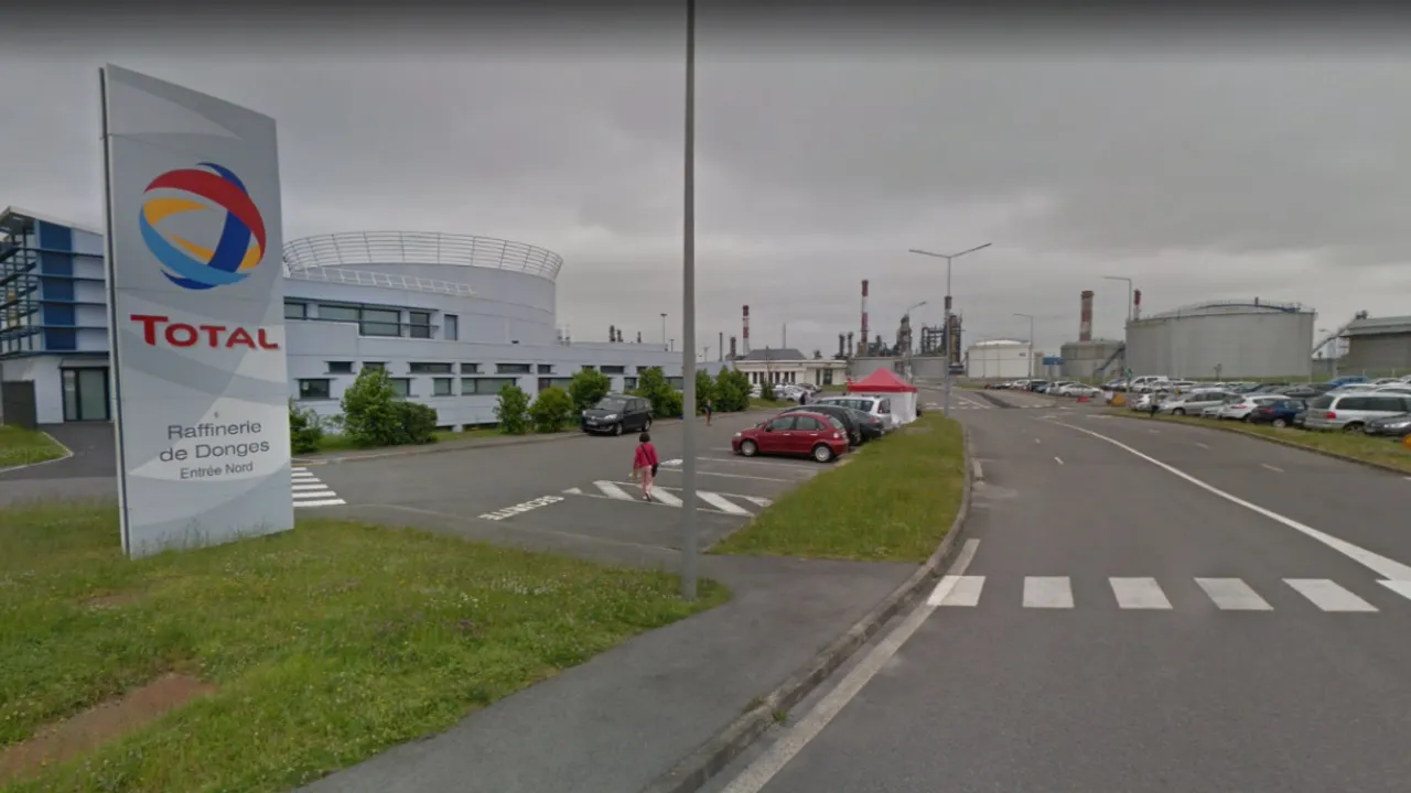 Loire-Atlantique : la raffinerie de Donges à l’arrêt