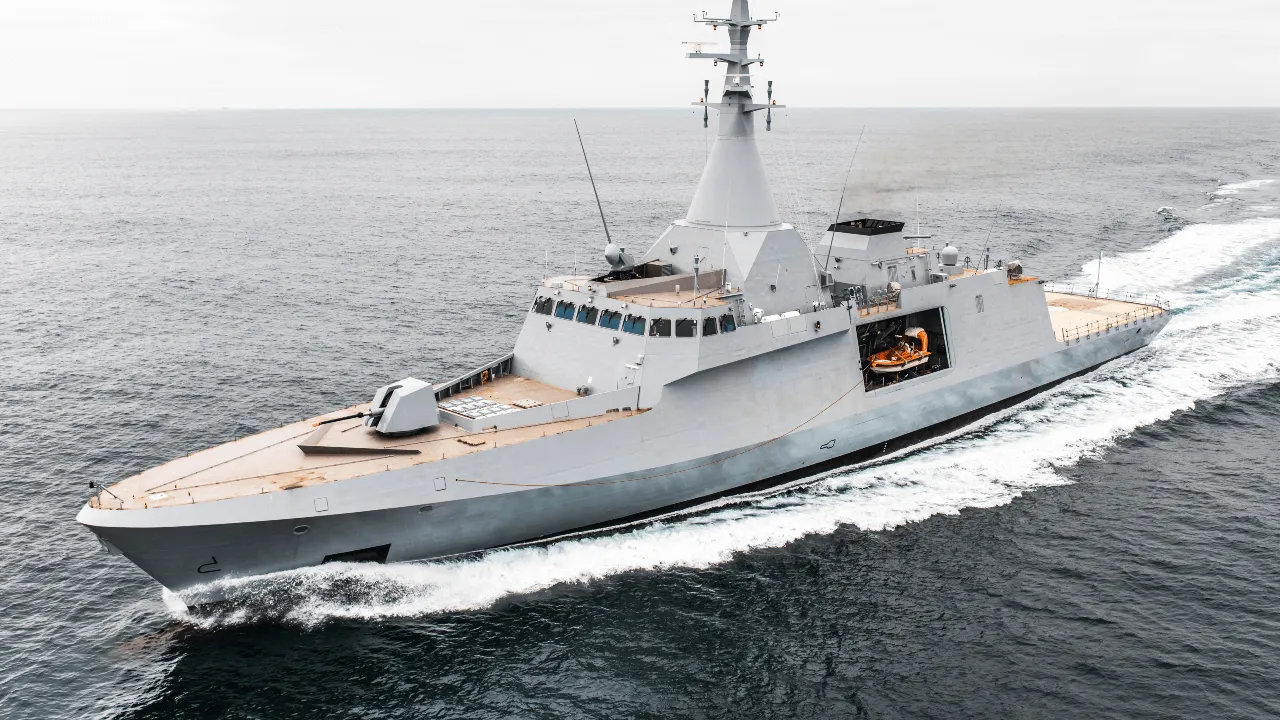 La France vend trois frégates et renforce son alliance avec la Grèce
