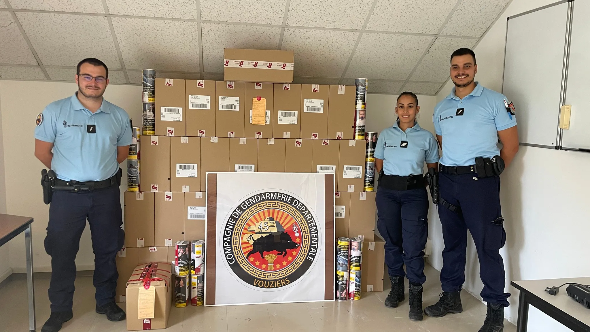 Des milliers de cigarettes de contrebande