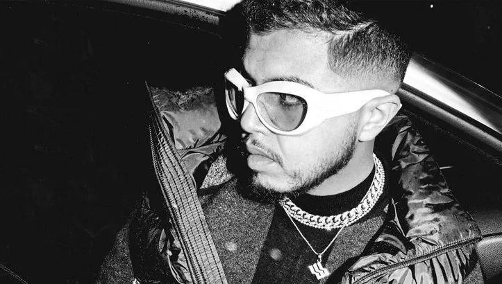 Hamza dévoile 'Mania', son nouvel opus très attendu en précommande