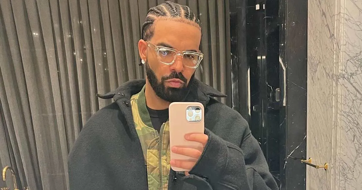 Drake offre de grosses sommes d'argent à ses fans présents à son concert