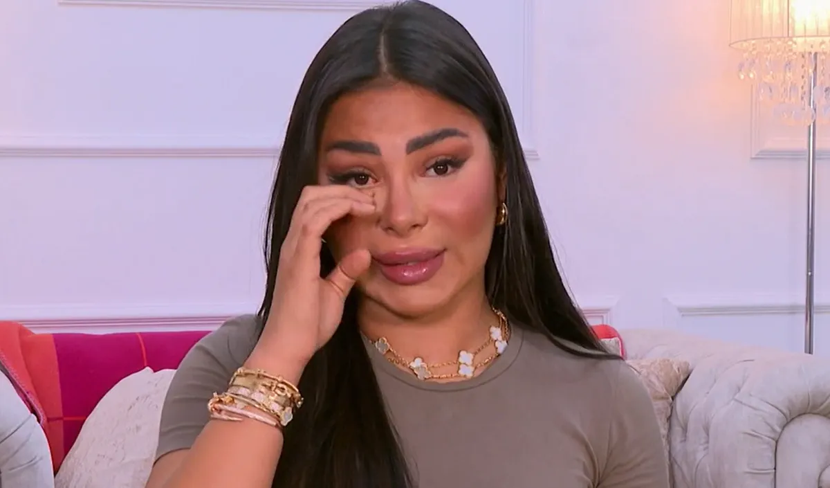 Maeva Ghennam au bout du rouleau, elle fond en larmes sur TikTok