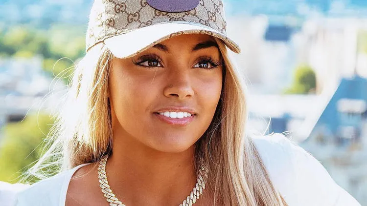 Wejdene se réinvente avec son nouvel EP « W » : un virage R&B à découvrir