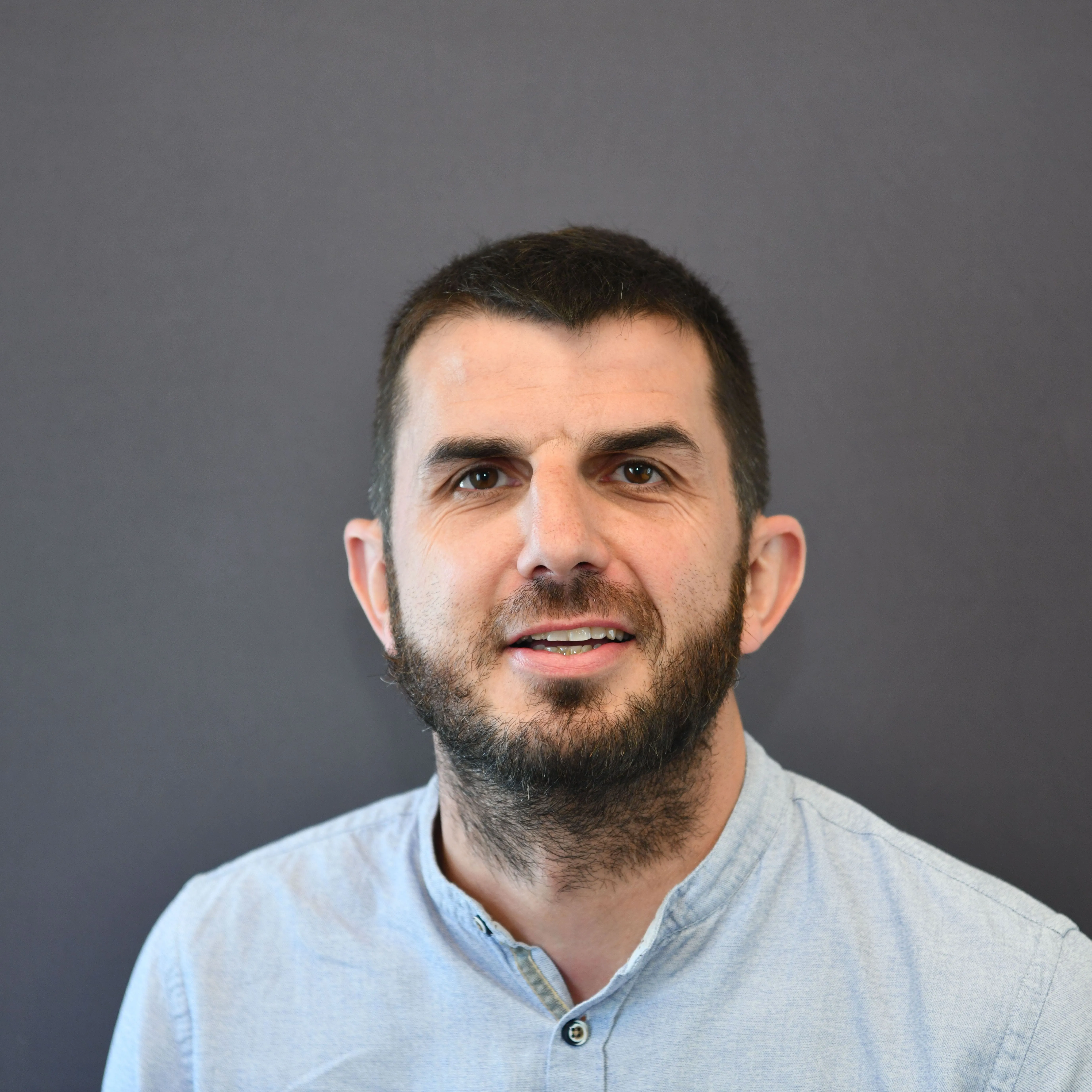 Podcasts - L'Invité De La Semaine - Eric James