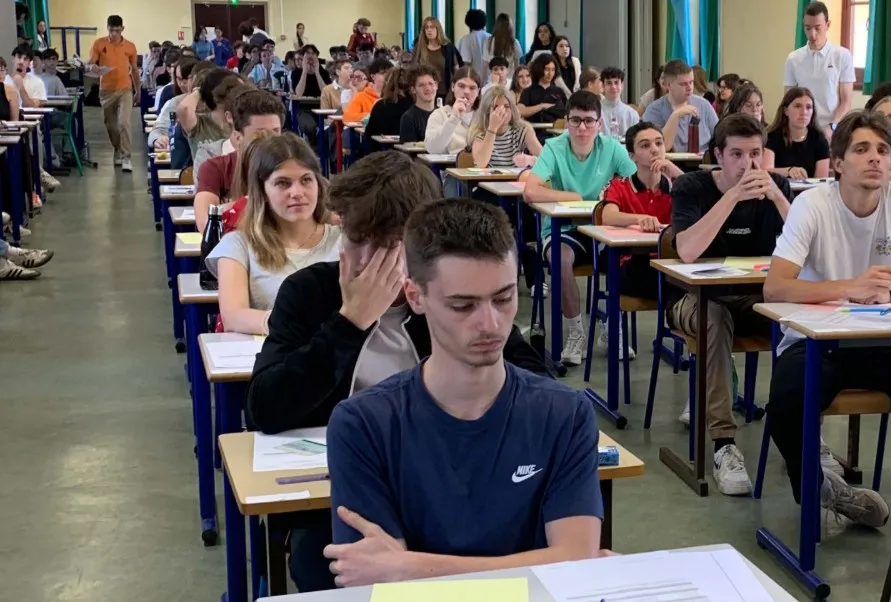 Les bacheliers planchent sur l’épreuve de philo