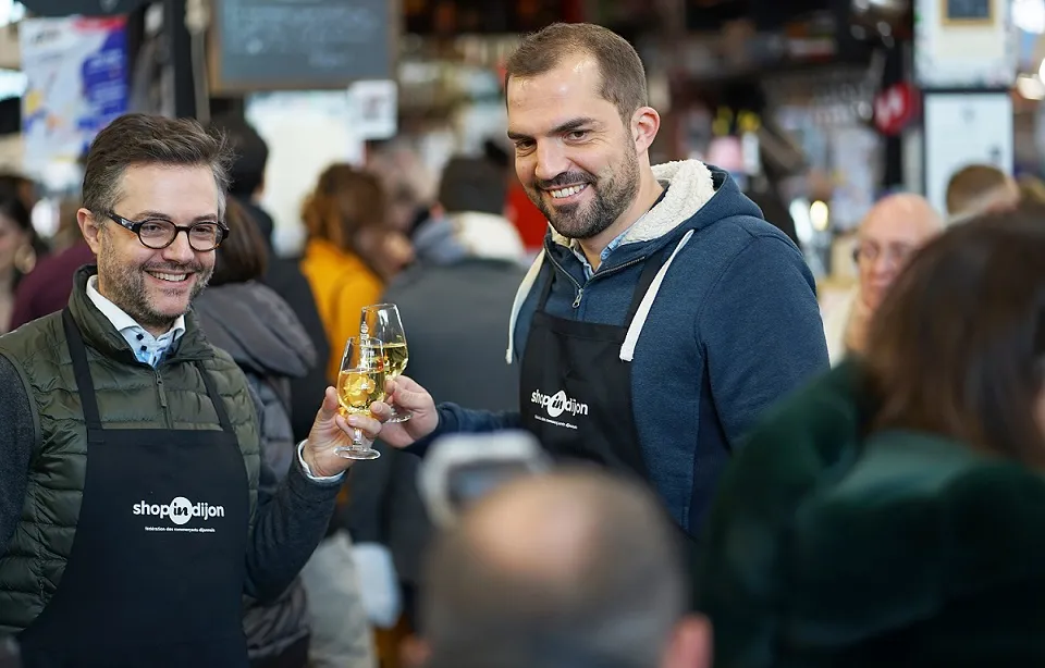 L’apéro des copains revient ce dimanche sous les Halles de Dijon