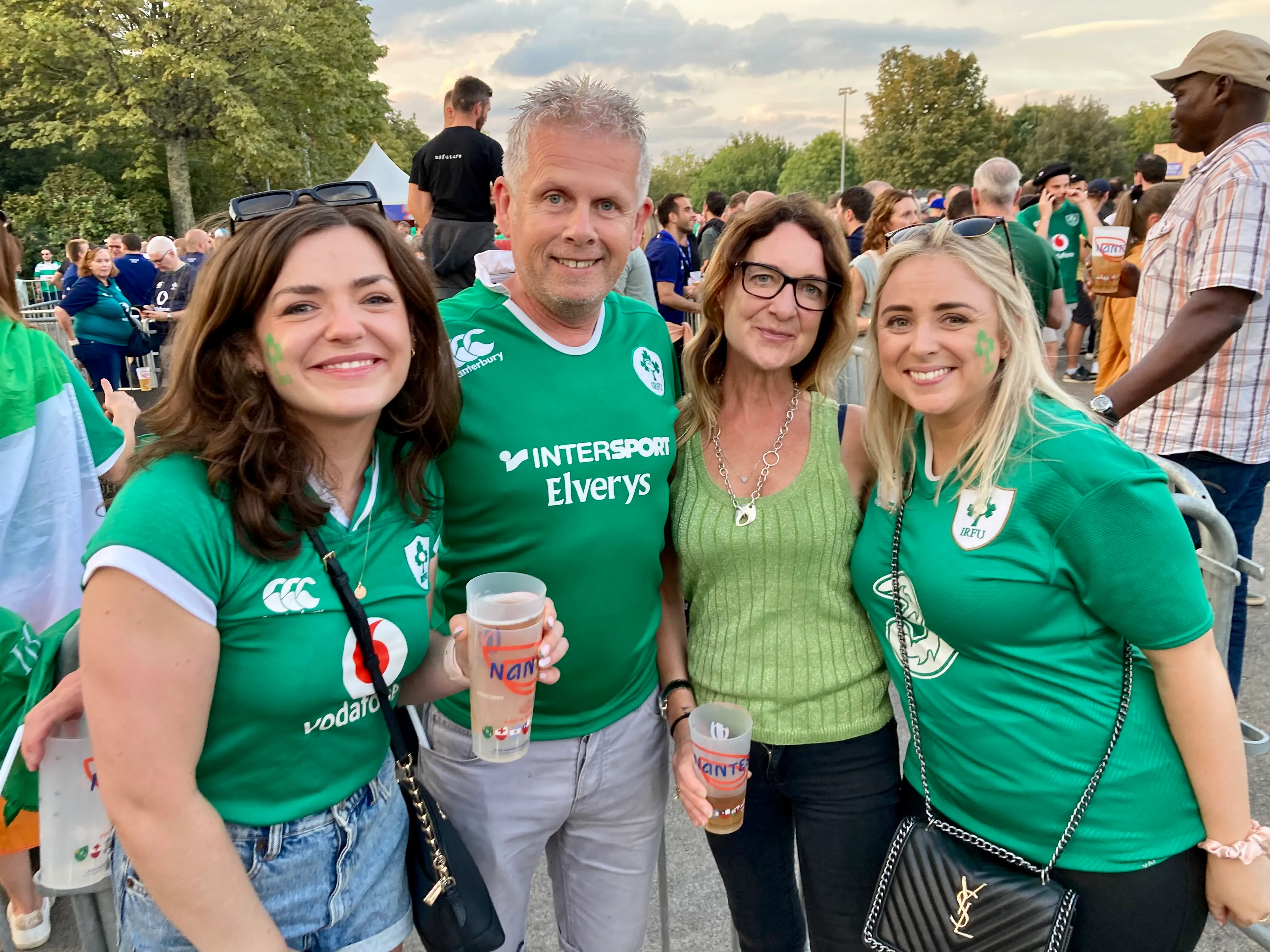 Rugby : une marée verte à Nantes pour Irlande - Tonga ! - OCEANE