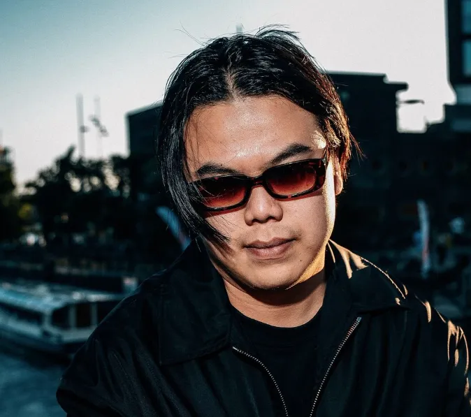 RADIO FG Alex Wann est de retour avec une reprise du tube My Love