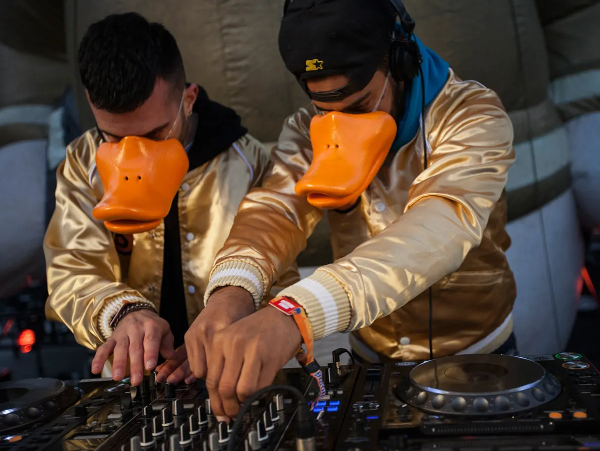 RADIO FG Duck Sauce : Les DJs font leur cinéma