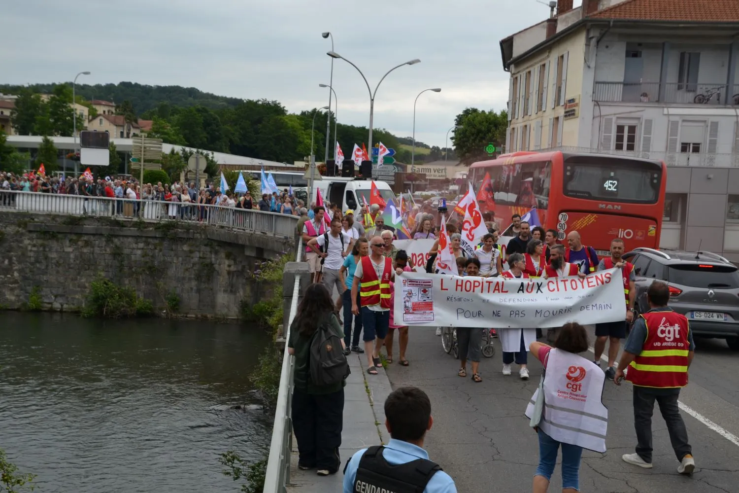 Le journal du 28/06/2023-1000 personnes défilent pour le CHAC