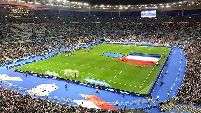 Le PSG, candidat au rachat du Stade de France