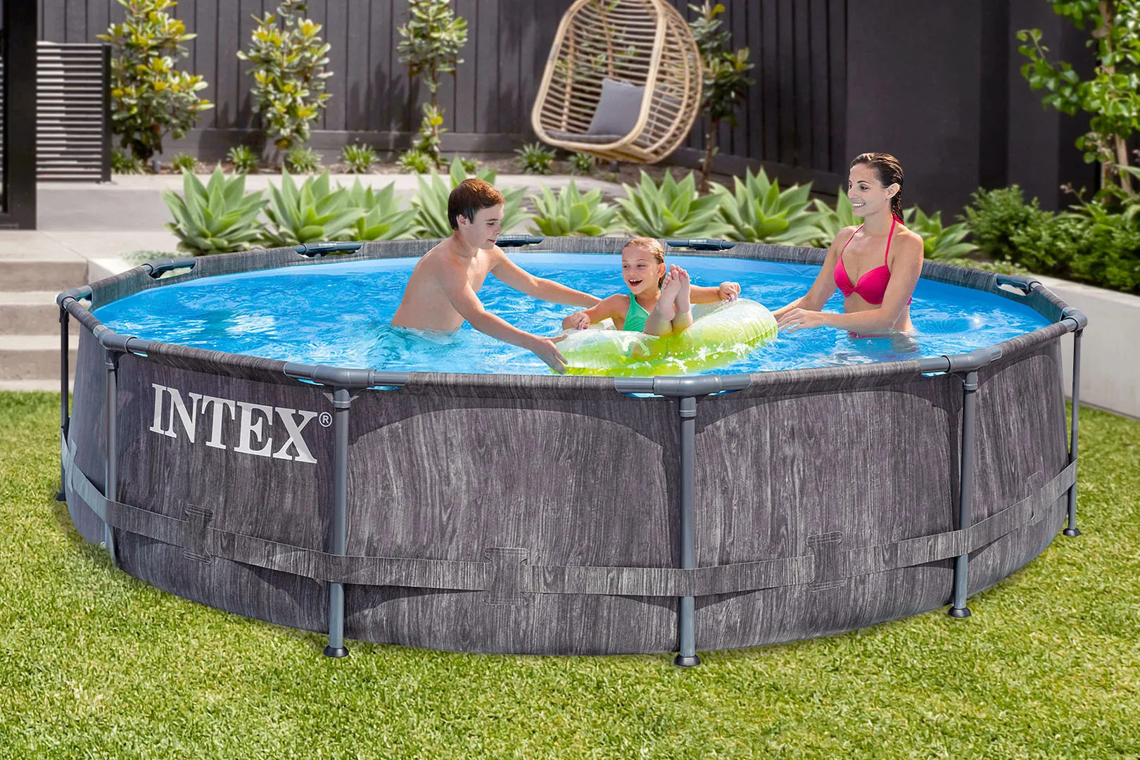 GAGNEZ VOTRE PISCINE ! - Radio Contact