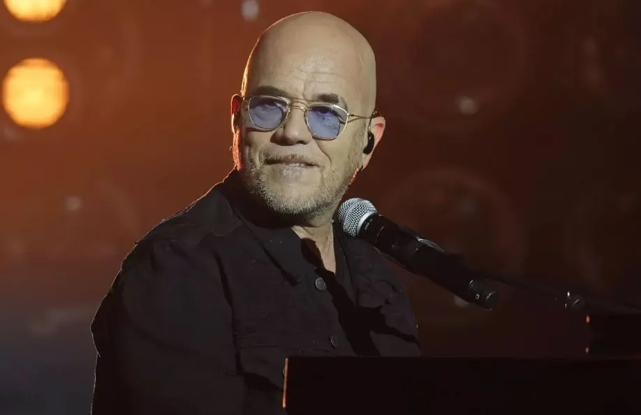 Pascal Obispo en concert à Scénéo Longuenesse pour sa tournée « 30 ans ...