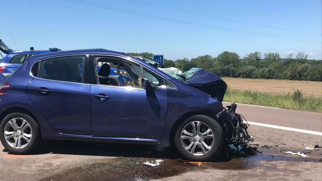 Actus - Champagne FM - Un jeune homme se tue dans un accident