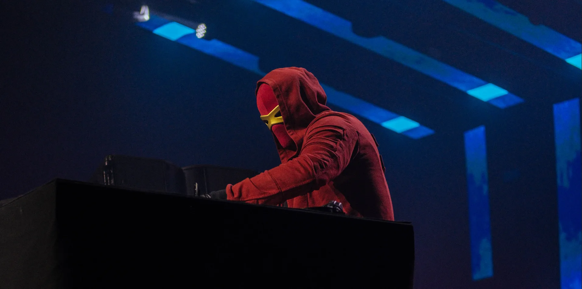 Vidéo - Sound of Legend "I'm so excited" (Live) - Radio Contact