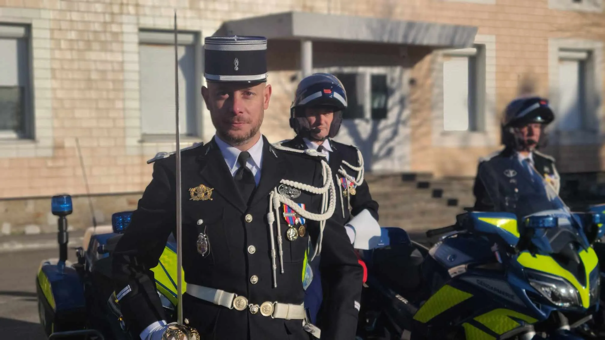 Le peloton motorisé de Boulogne, 33 gendarmes en charge de votre ...