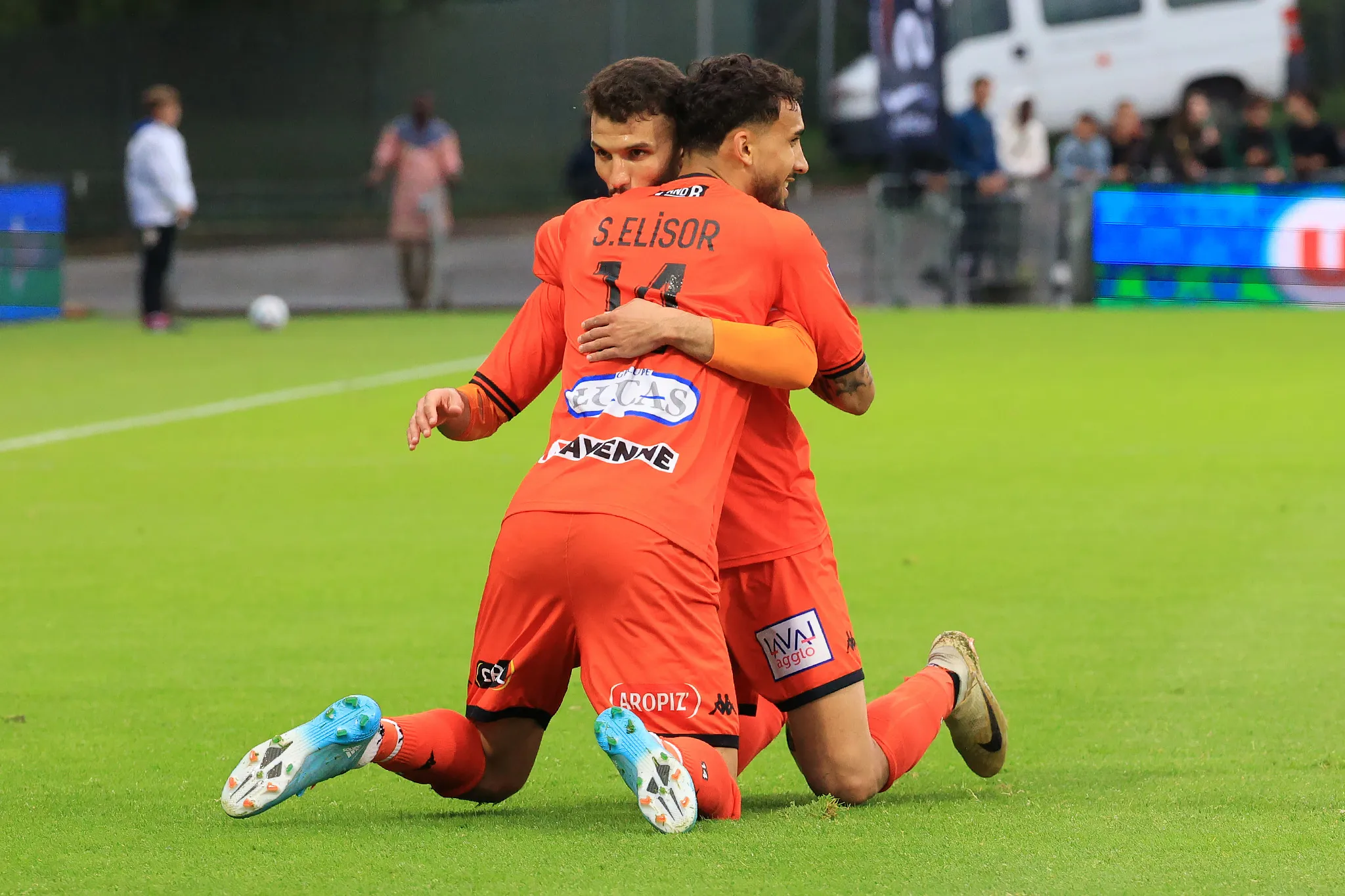 Stade lavallois : Laval bat Bastia et se relance dans la course au maintien