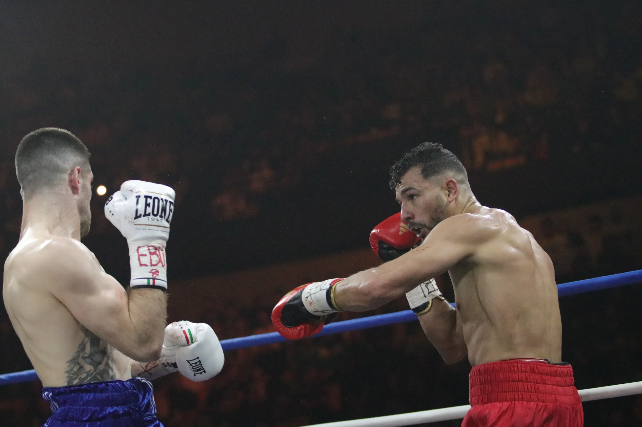 Boxe. Ceinture européenne : pas de vainqueur entre Jordy Weiss et Jon Miguez