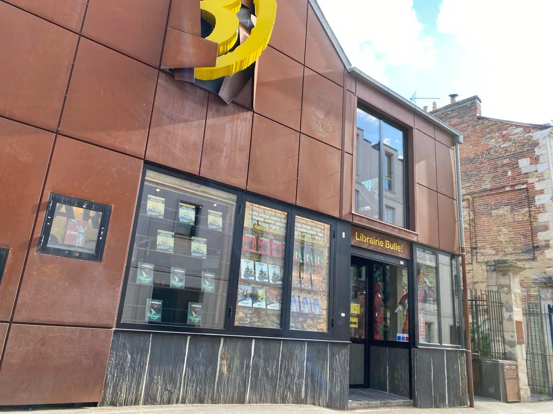 Le Mans : nouvelle séance de dédicace à la librairie Bulle