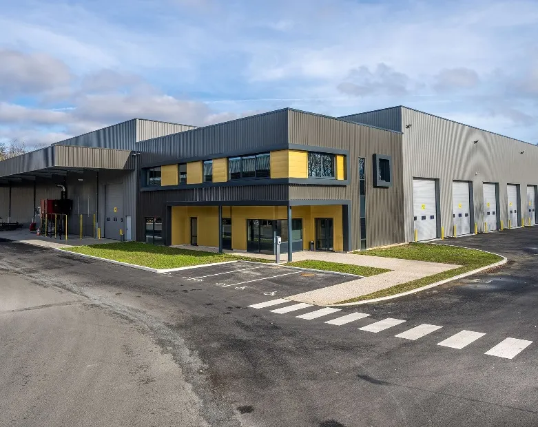 A Vineuil, Transmanut investit 4 millions d'euros, électrifie sa gamme ...