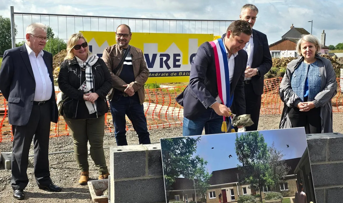 Ohain : pose de la 1ère pierre du béguinage Partenord Habitat