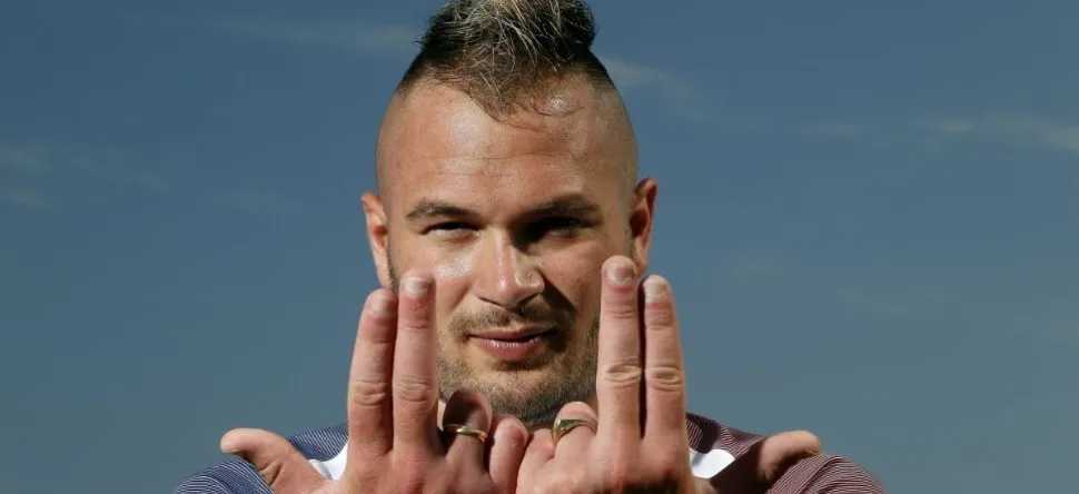 Jul : le chanteur lance un drôle de challenge à ses abonnés (photo ...