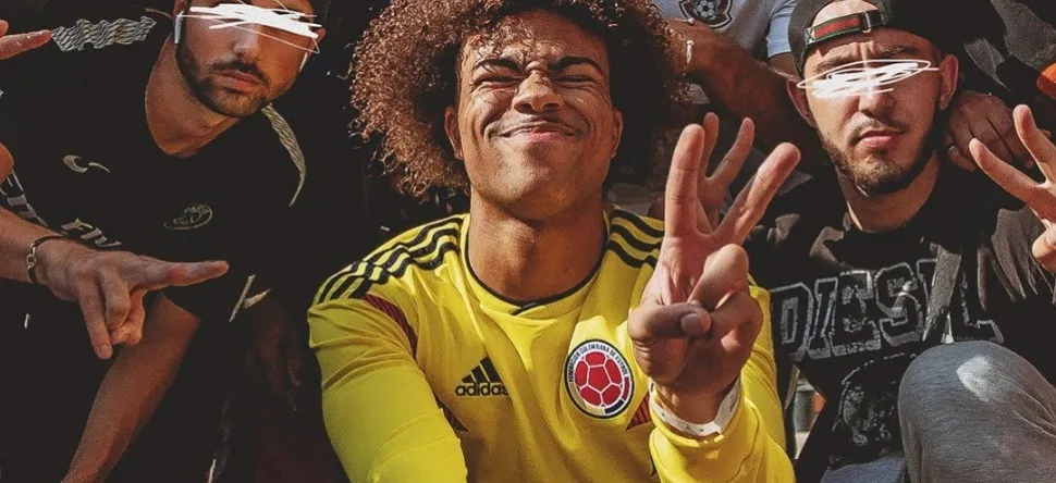 Gambi dévoile par surprise un extrait d'un nouveau morceau (vidéo ...