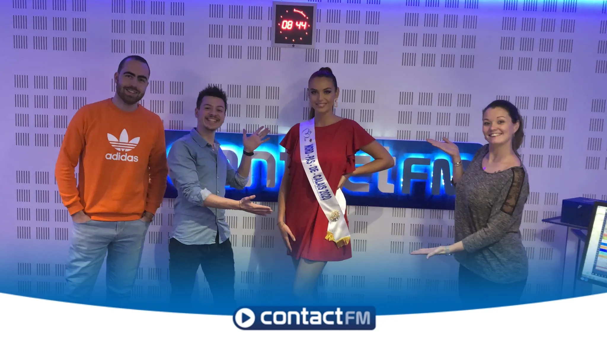 Photos - Contact FM