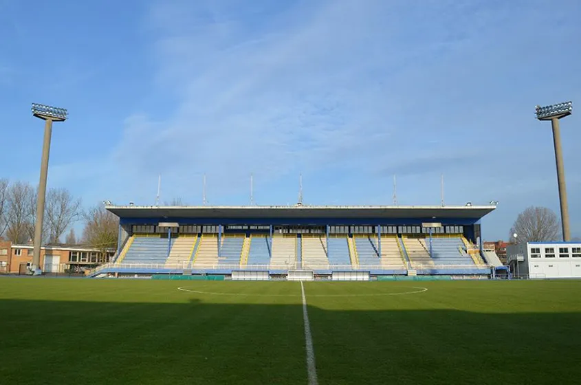 Tribut, le stade si particulier de Dunkerque