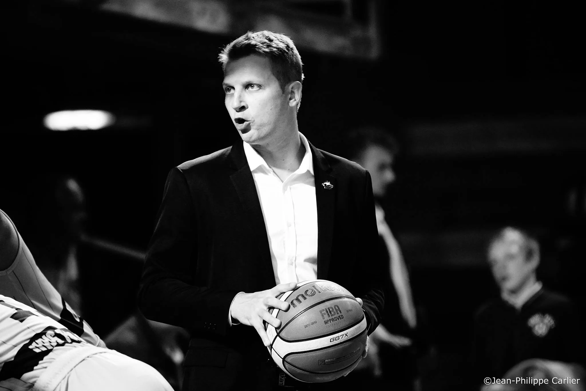 Le SOMB change de coach