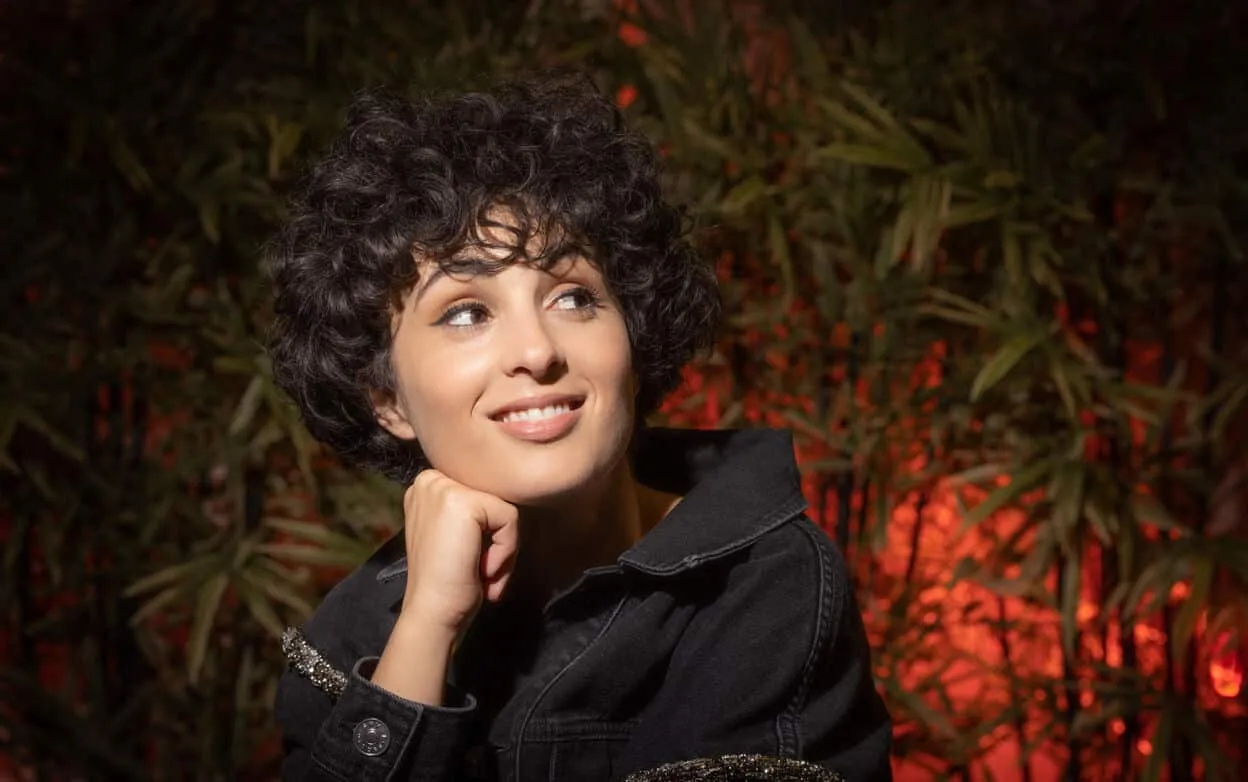 Barbara Pravi, la finaliste de l'Eurovision 2021, dans un téléfilm avec ...