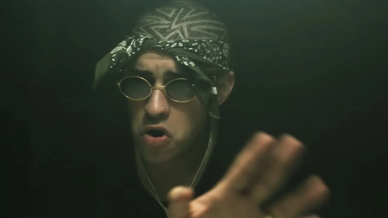 Bad Bunny : taclé sur son physique et son hygiène après un selfie ...