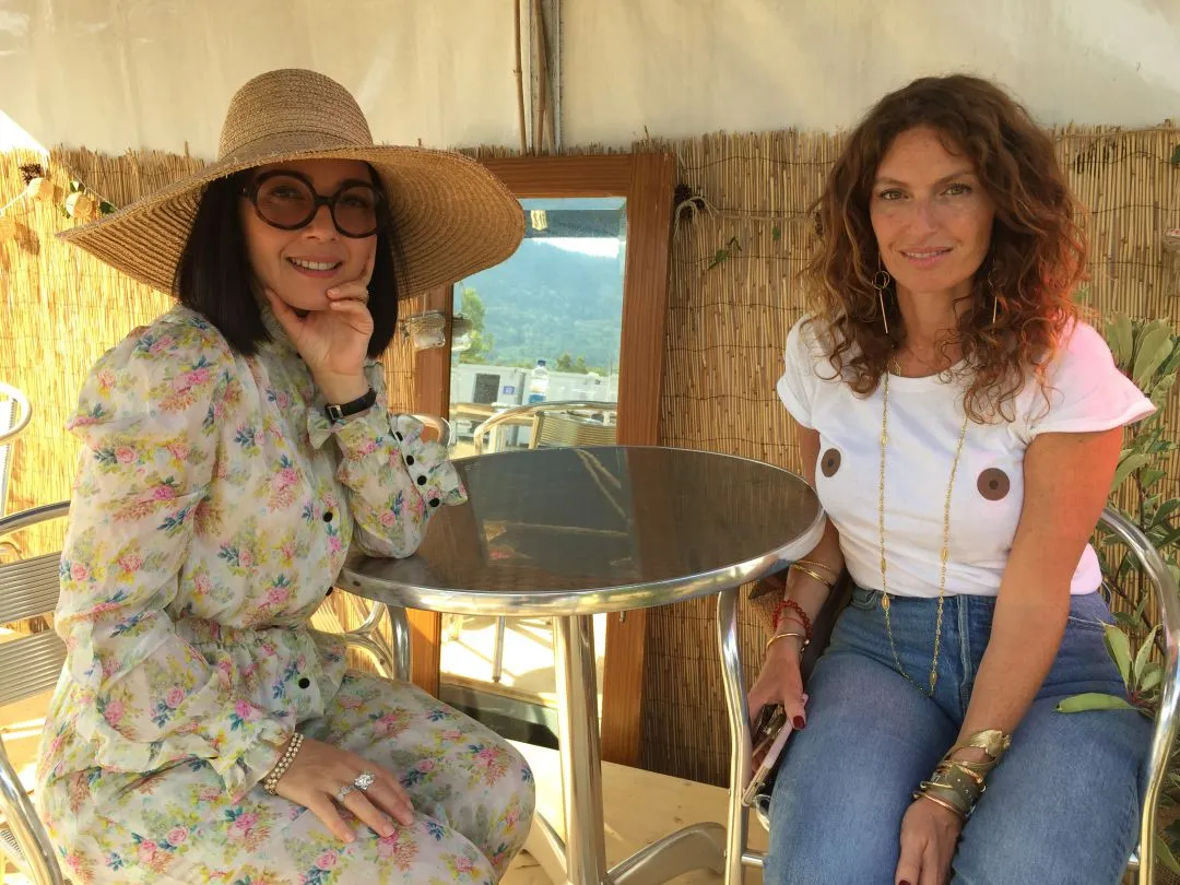 Toute l'actu Top Music - Décibulles : le duo Brigitte au micro de Top Music