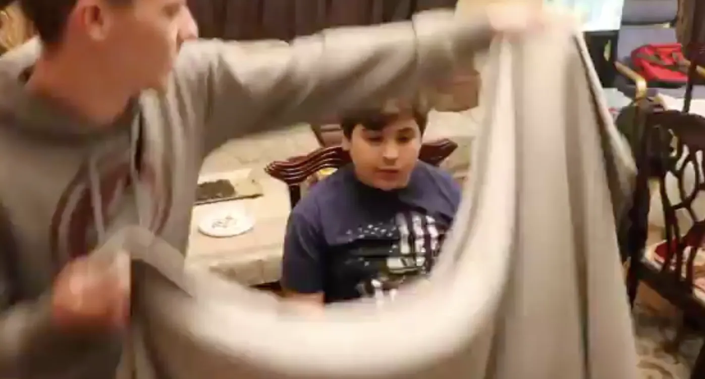 « Invisible Challenge » : retour sur le phénomène web du moment ! (Vidéo)