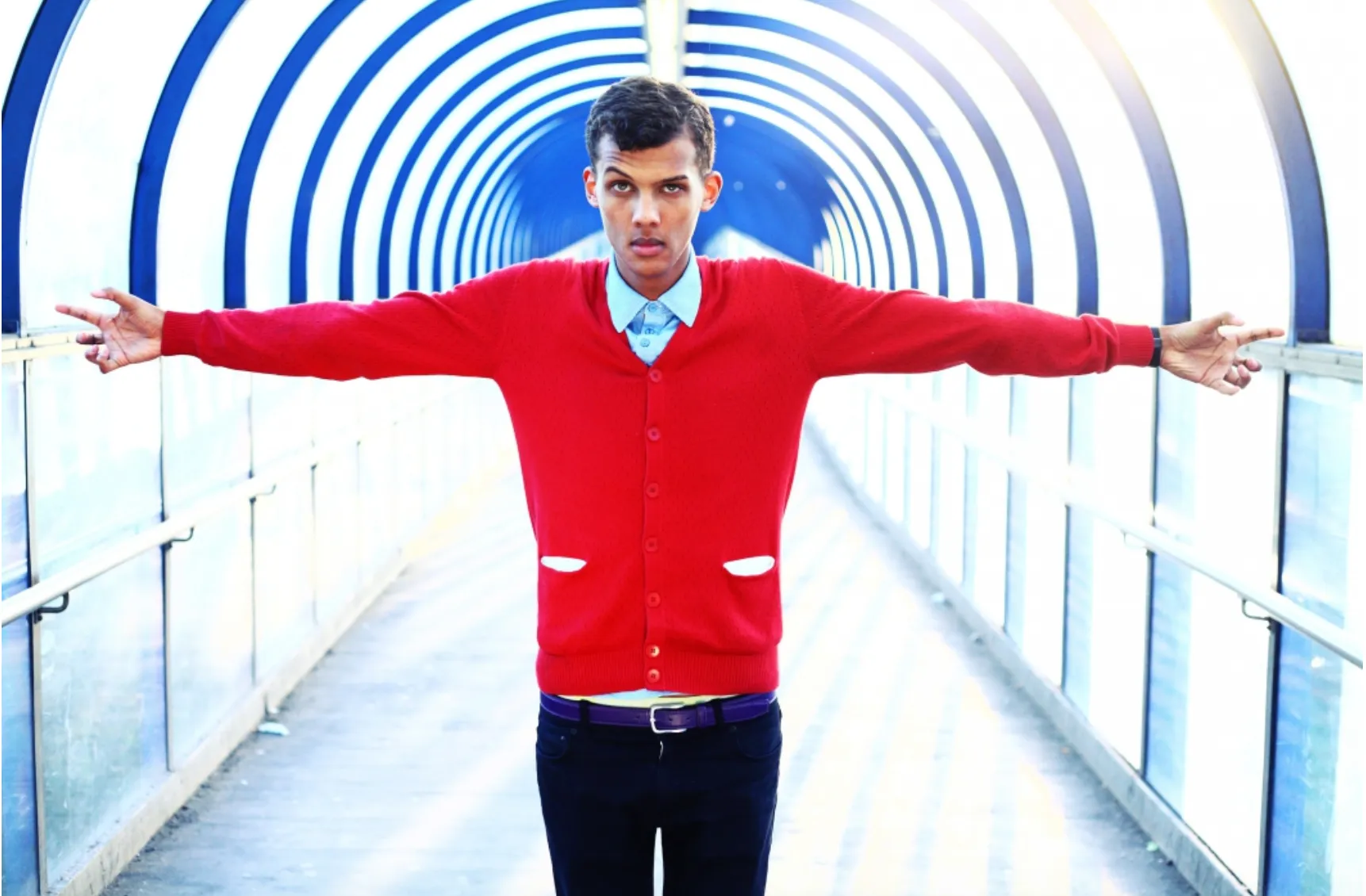 Stromae débarque par surprise sur le nouvel album de Coldplay - VOLTAGE