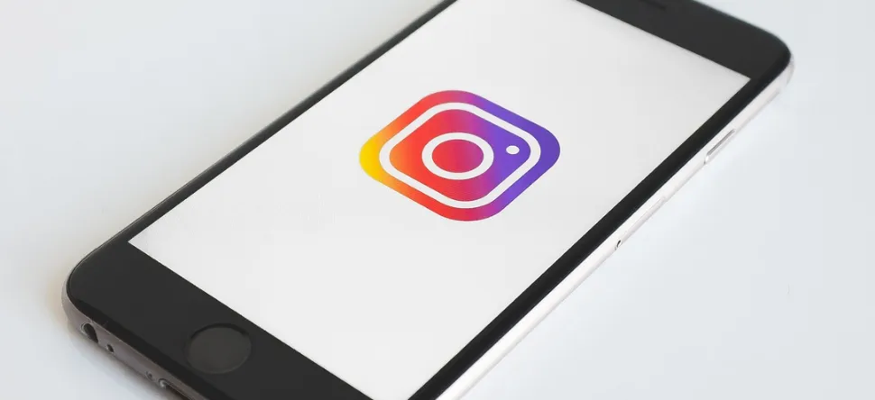 Falling Stars Challenge : le nouveau défi hilarant d’Instagram - WIT FM