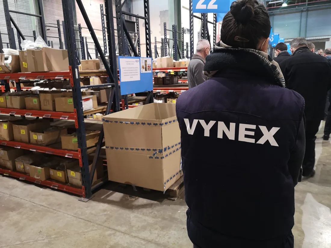 Donchery : Vynex relocalise la fabrication d'une partie de ses vis ...