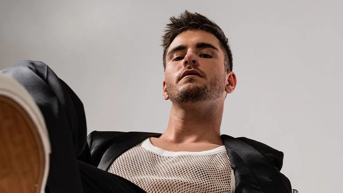 Interview Delta FM : Julien Lieb « Naufragé », un premier album entre ...