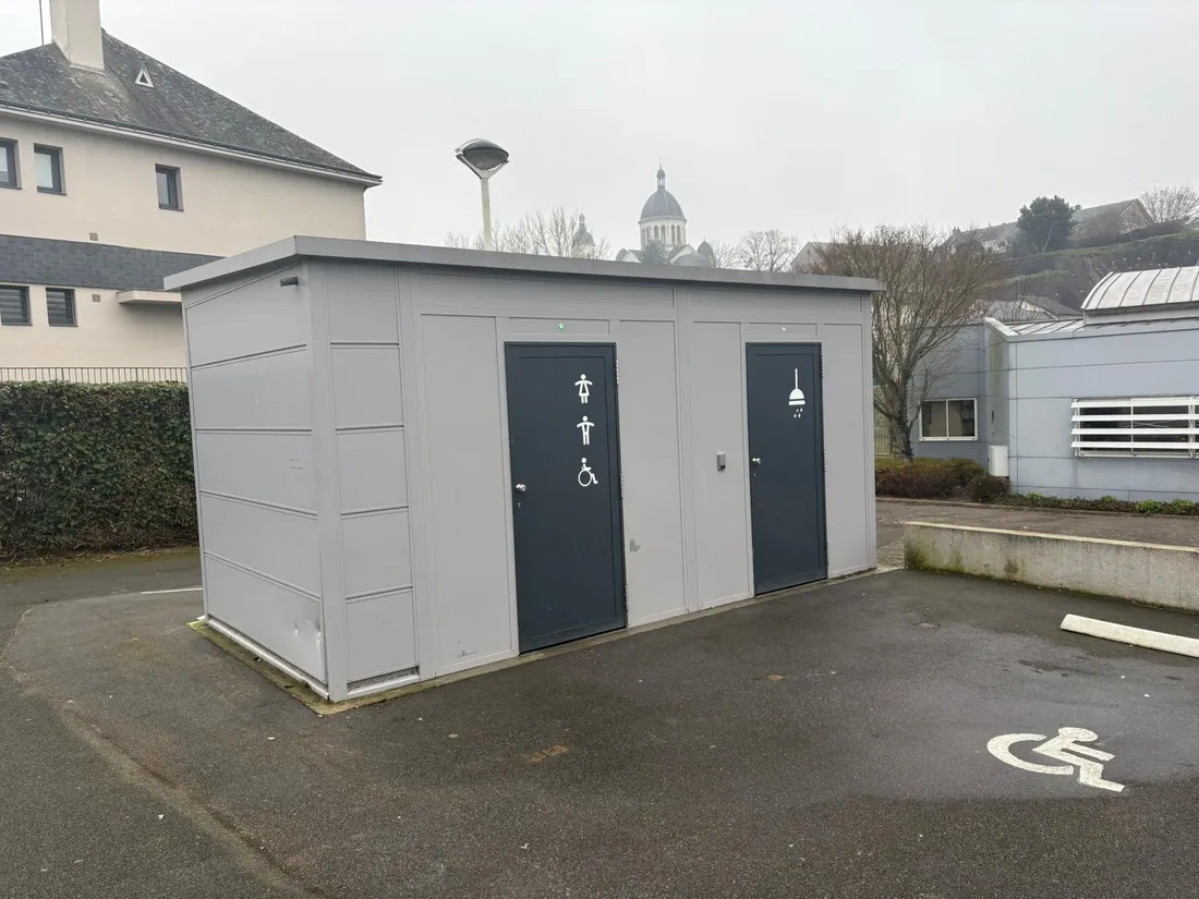 Segré. Un SDF retrouvé mort dans les toilettes publiques