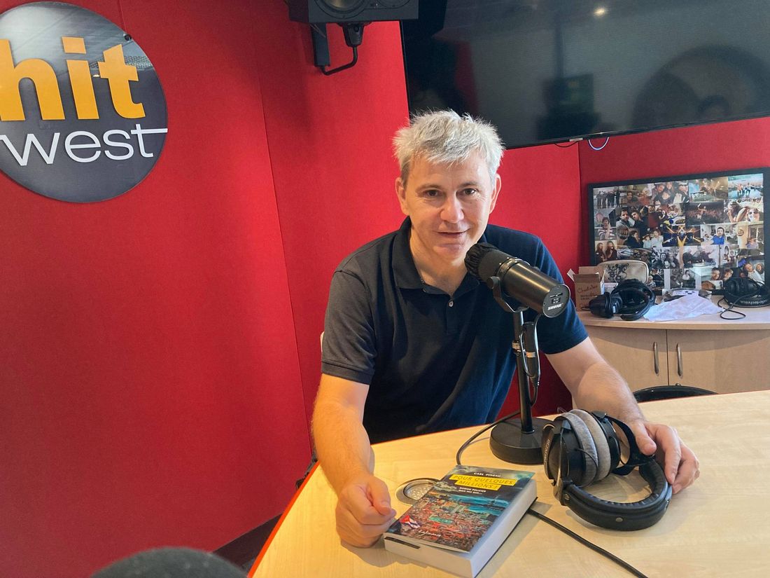 Carl Pineau revient avec un nouveau polar, entre Paris et Cuba - HIT WEST