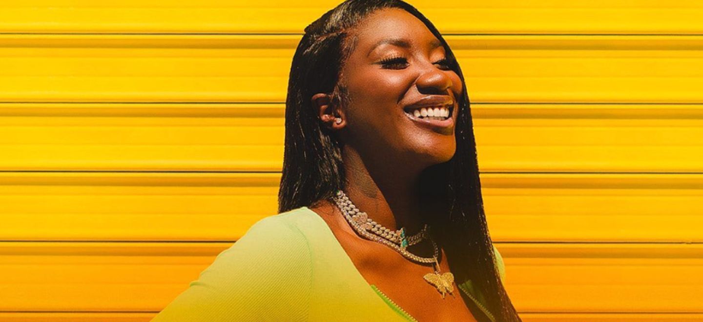 Aya Nakamura : la cover de son nouvel album dévoilée sur la devanture ...