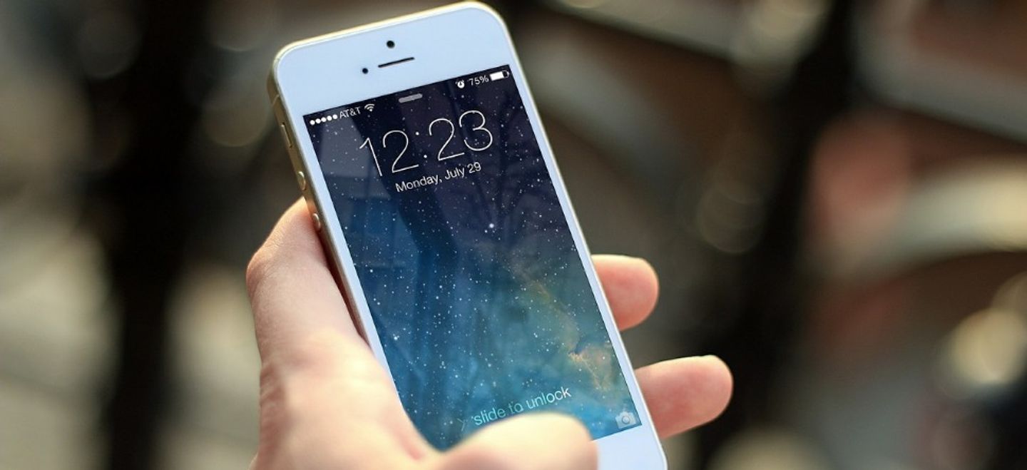 Apple : la marque à la pomme s'apprête à lancer un téléphone surprenant ...