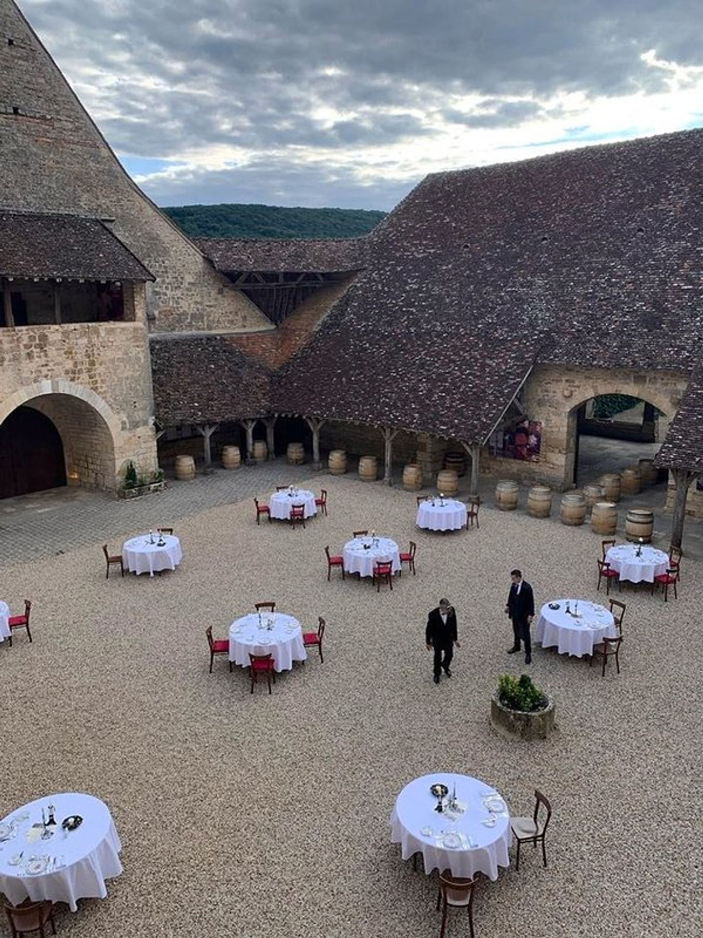 Le Château du Clos de Vougeot imagine deux expériences culinaires ...