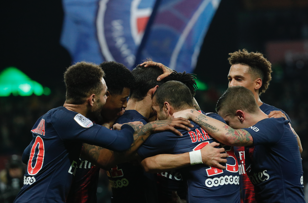 Le PSG dévoile son quatrième maillot rose et violet (photo)